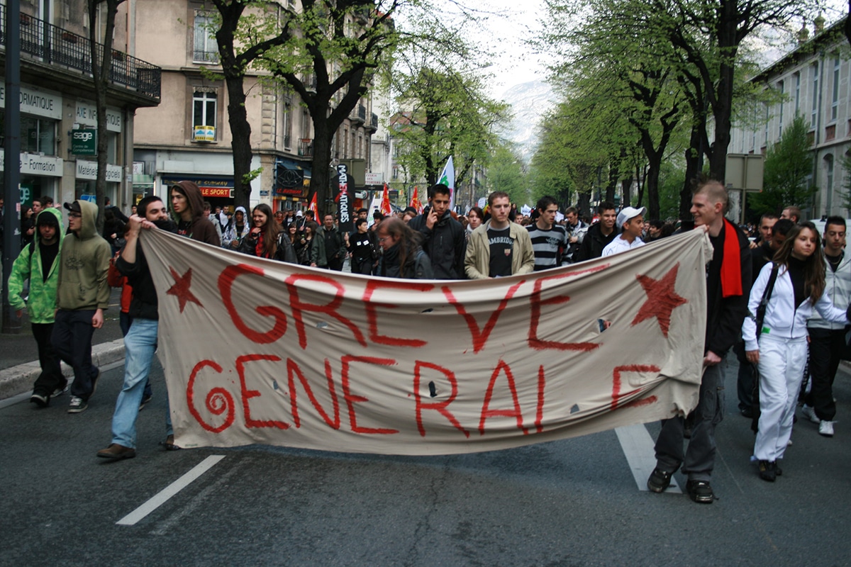 Grève générale - France Catholique
